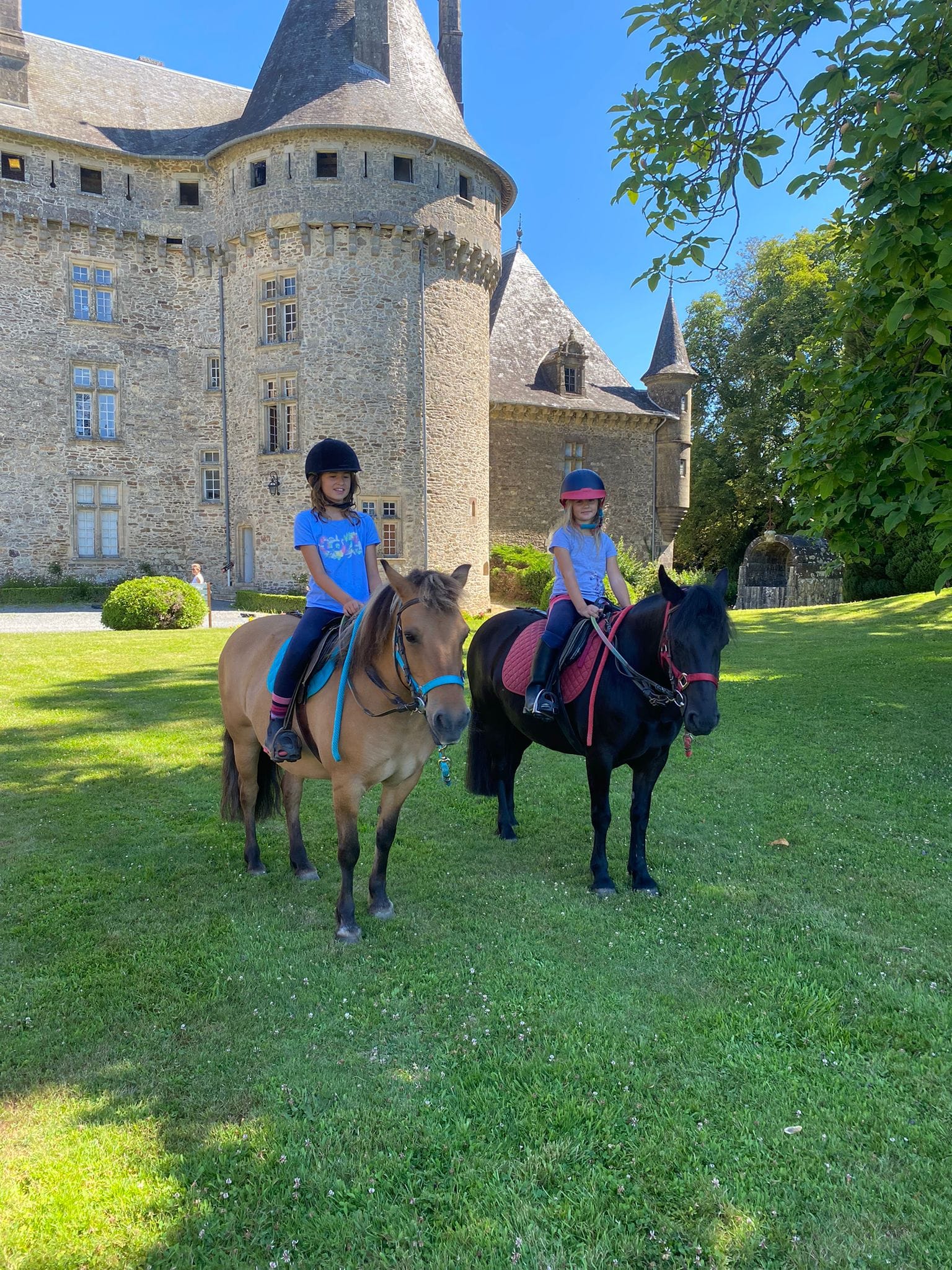 Caroline Poulain – À Cheval Autrement